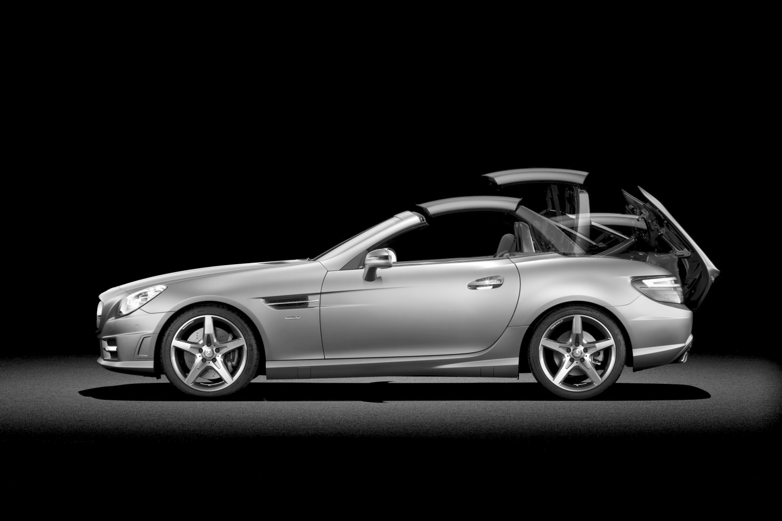 Test: Mercedes-Benz SLK350 R172 - TopSpeed.sk