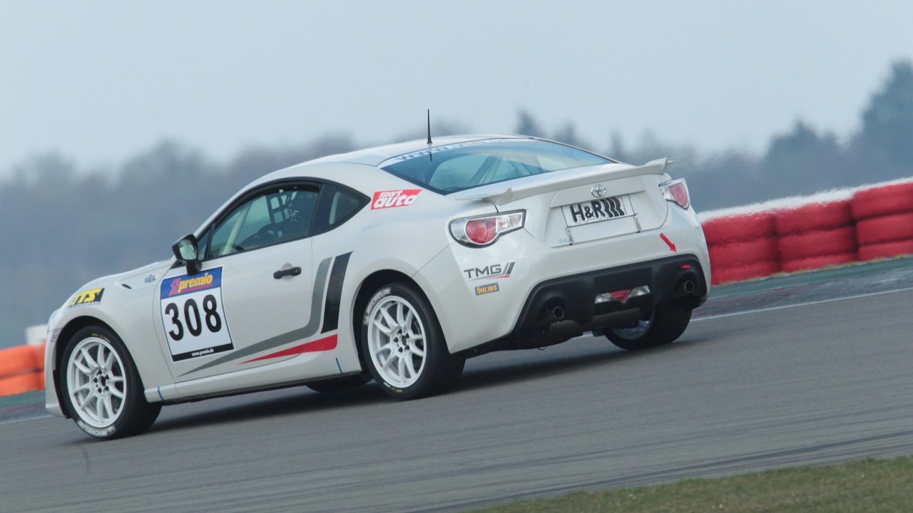 Toyota Motorsport prináša ostrú GT86 CS-V3 - TopSpeed.sk